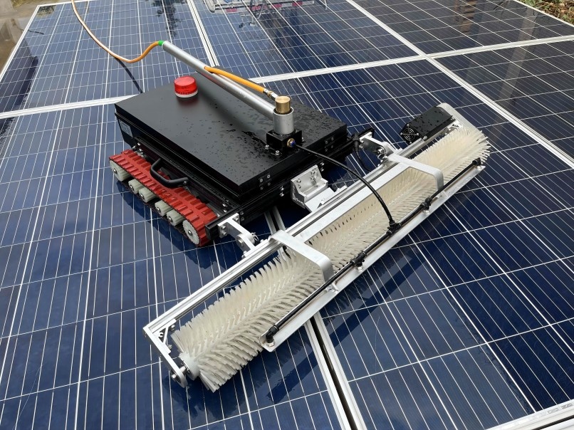 Remote Control PV panel Cleaning Robot
