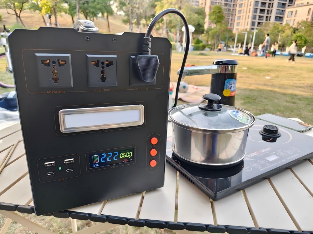 12V1300Wh Portable All-in-one Power Storage